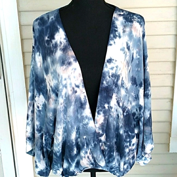 Young Fabulous & Broke | Tops | Young Fabulous Broke Tie Dye Kimono Top ...